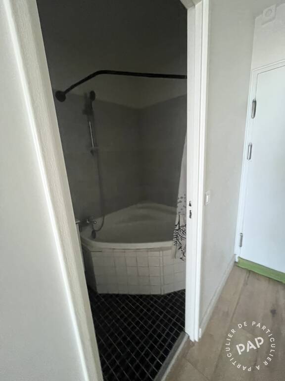 Vente pièce 2 m² Paris 18E (75018) - 2 m² - 199.000 € | Particulier à ...