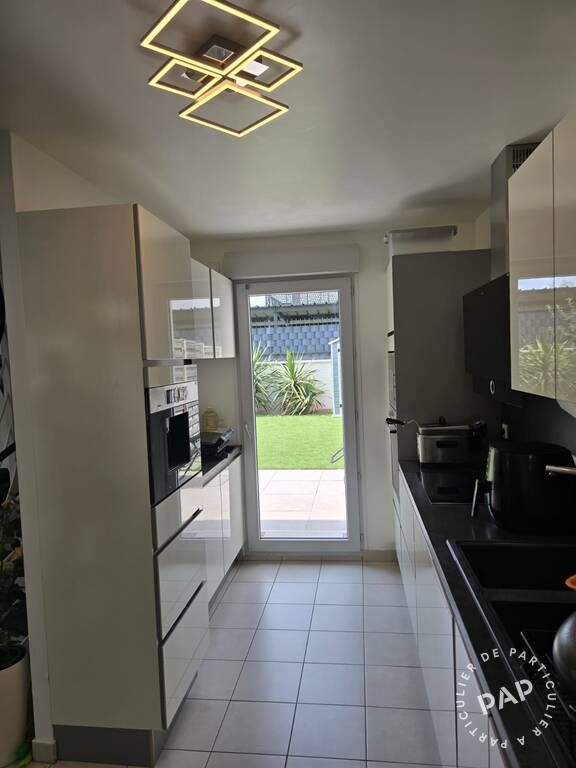 Location meublée maison 90 m² Noisy-Le-Grand (93160) - 90 m² - 2.250 ...