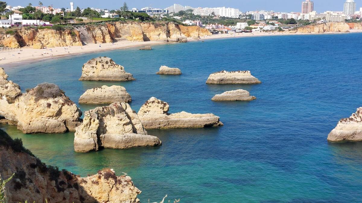 Cette région du Portugal élue Meilleure Destination Balnéaire au Monde ...